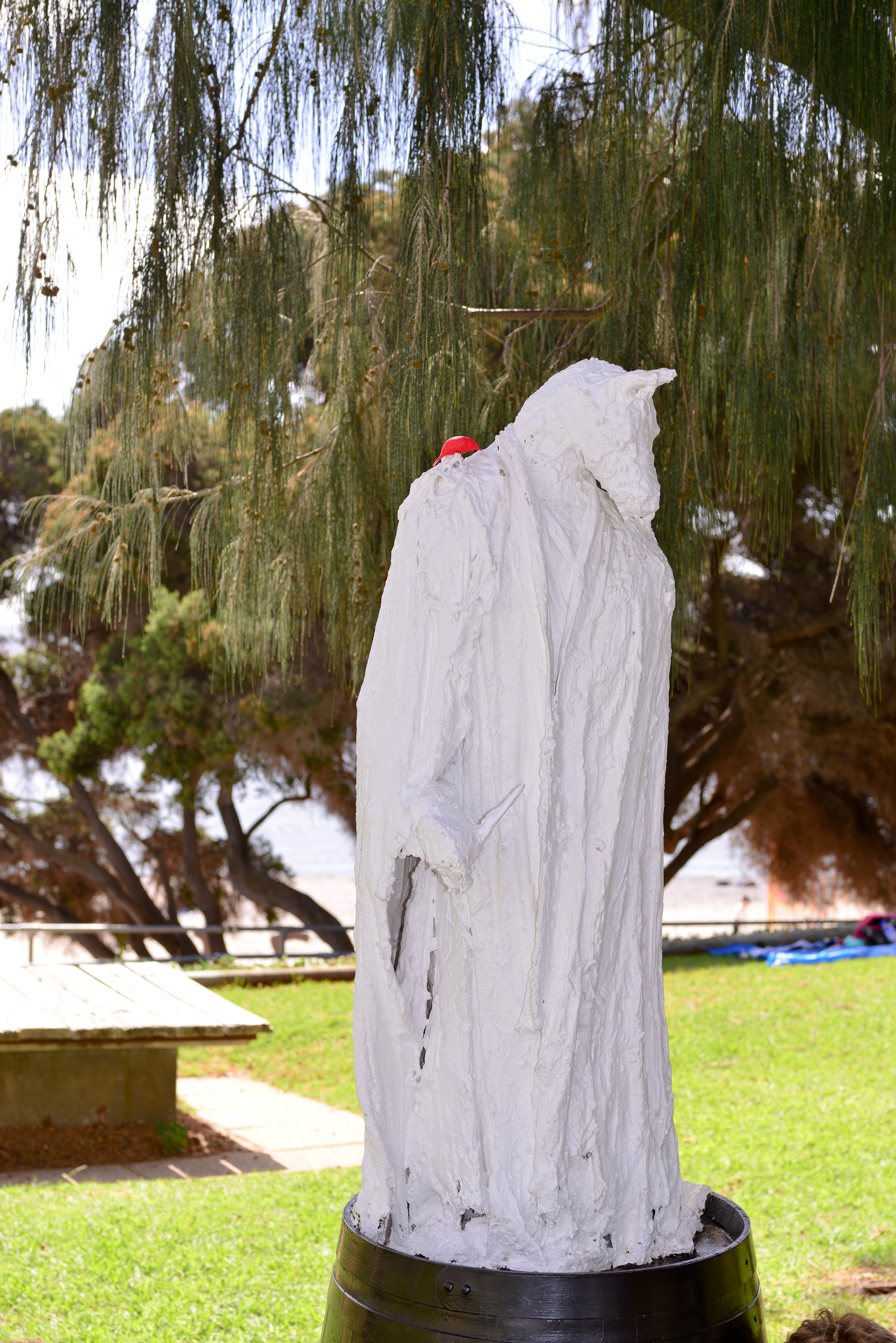 Barrel and Dagger (Macbeth): - Sculpture by the Sea
