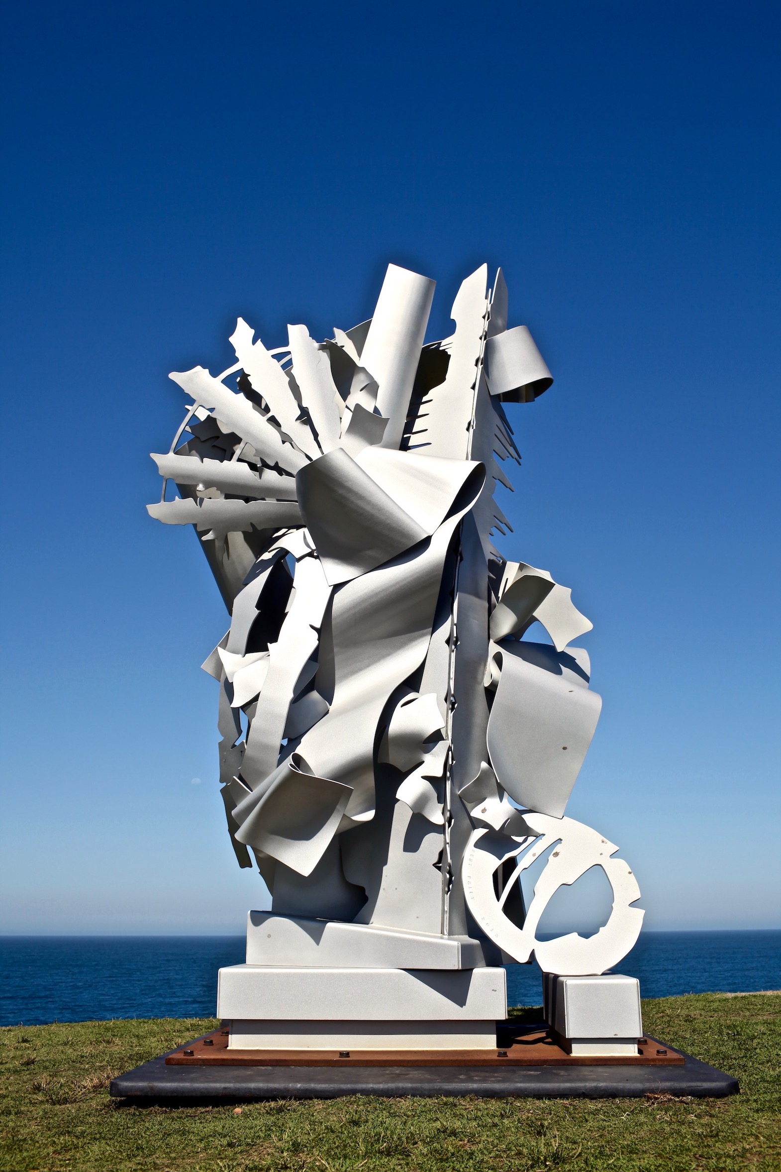 Languorous Repose (2013): - Sculpture by the Sea