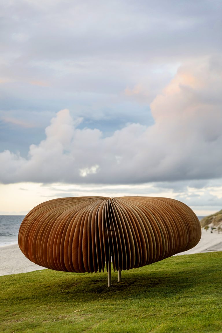 Sculpture by the Sea, Bondi and Cottesloe in images: - Sculpture by the Sea