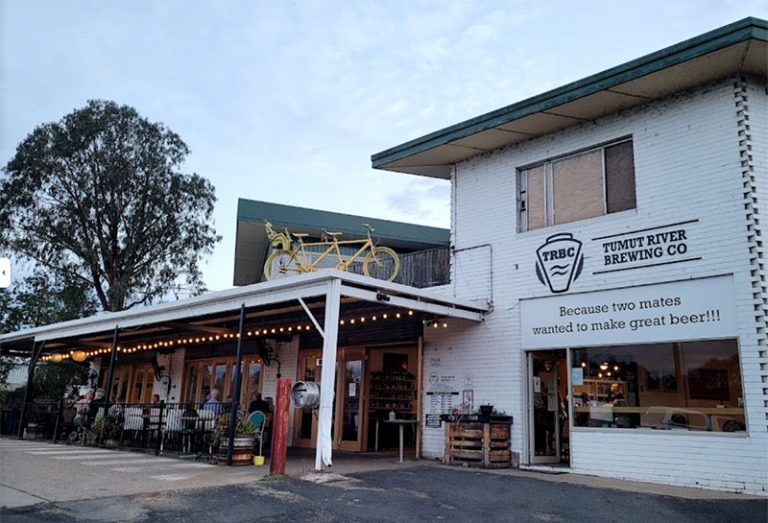 Tumut River Brewing Co, Tumut, New South Wales: - Sculpture by the Sea